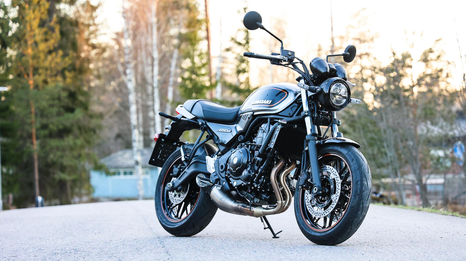 Koeajo: Kawasaki Z650RS – Retrompi ote elämään